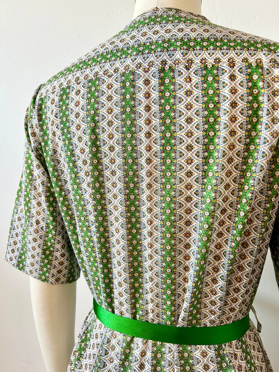 1950s Miss Smith Green Floral House Dress | 50s Strip… - Gem