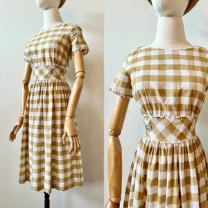 1950s Light Brown Gingham Dress | 50s Ric Rac Checked Day Dress | Vintage Fit and Flare Dress ...