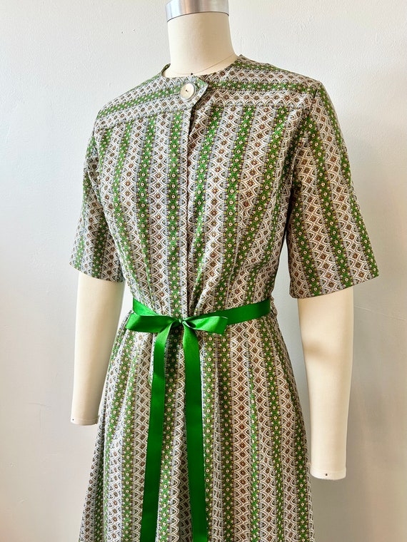 1950s Miss Smith Green Floral House Dress | 50s Strip… - Gem
