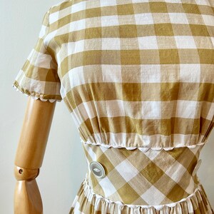 1950s Light Brown Gingham Dress | 50s Ric Rac Checked Day Dress | Vintage Fit and Flare Dress ...