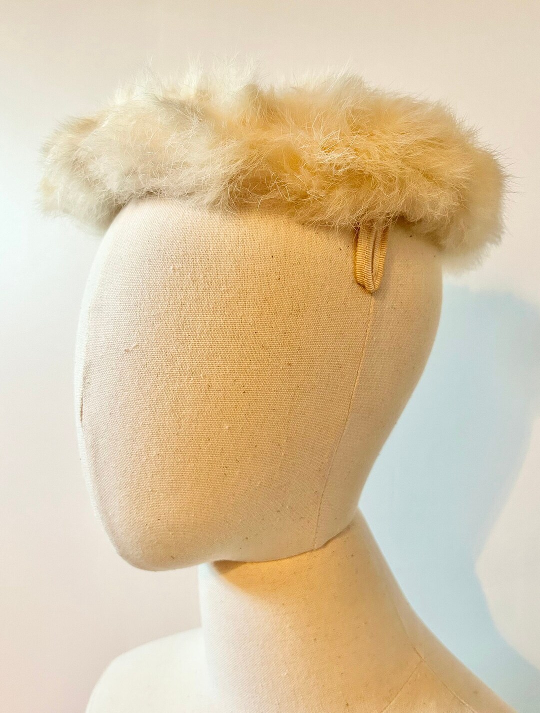 1950s Cream Rabbit Fur Cap | 50s Oval Headband Hat | Vintage White ...