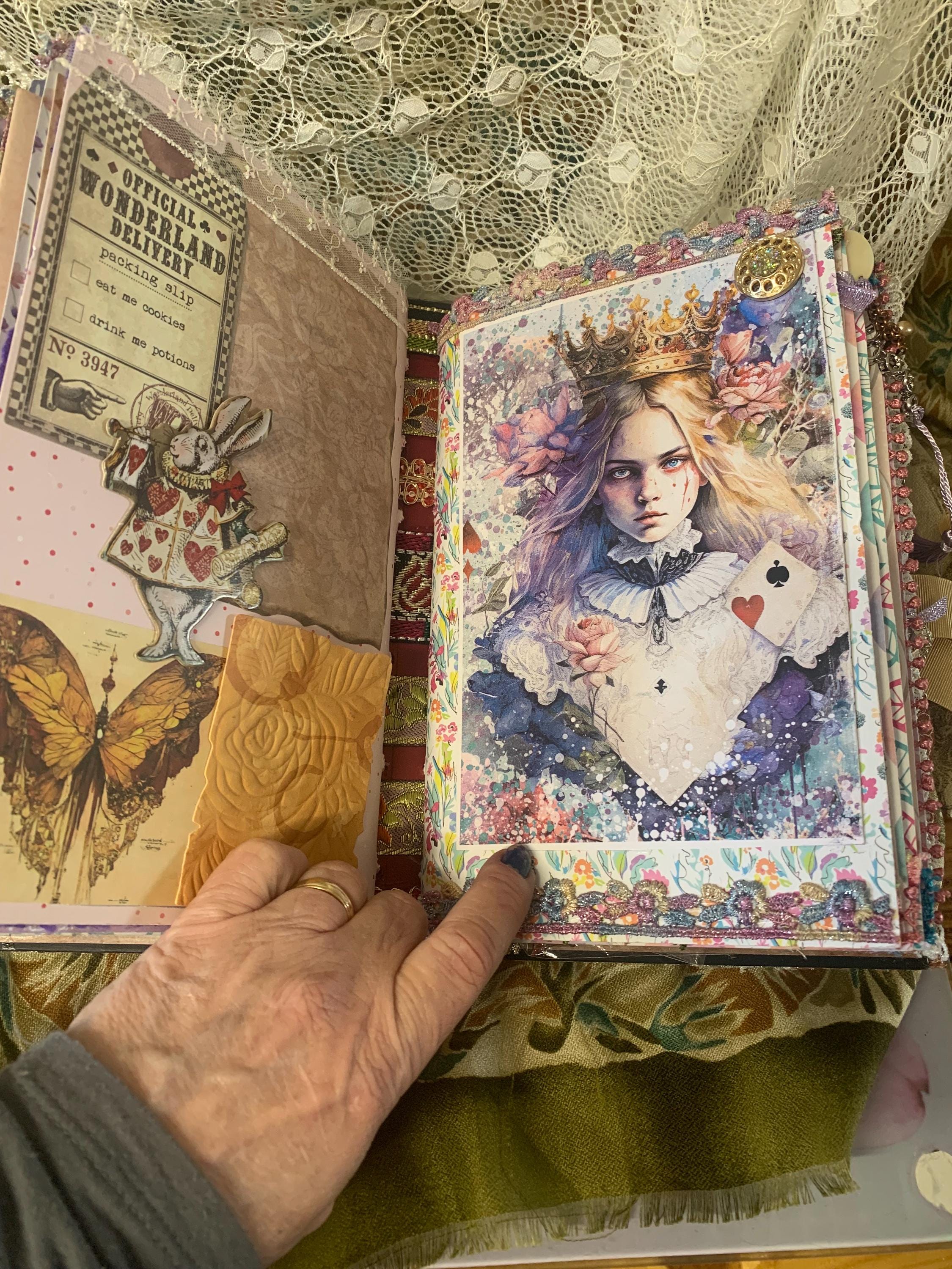 No 136 Alice Stunning Junk Journal - Etsy