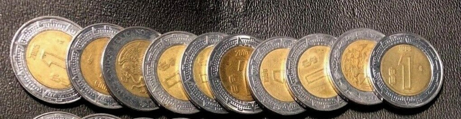 Uno Peso. Vintage Mexico Bi Metal, Coins Shown Are Examples 1990 ...