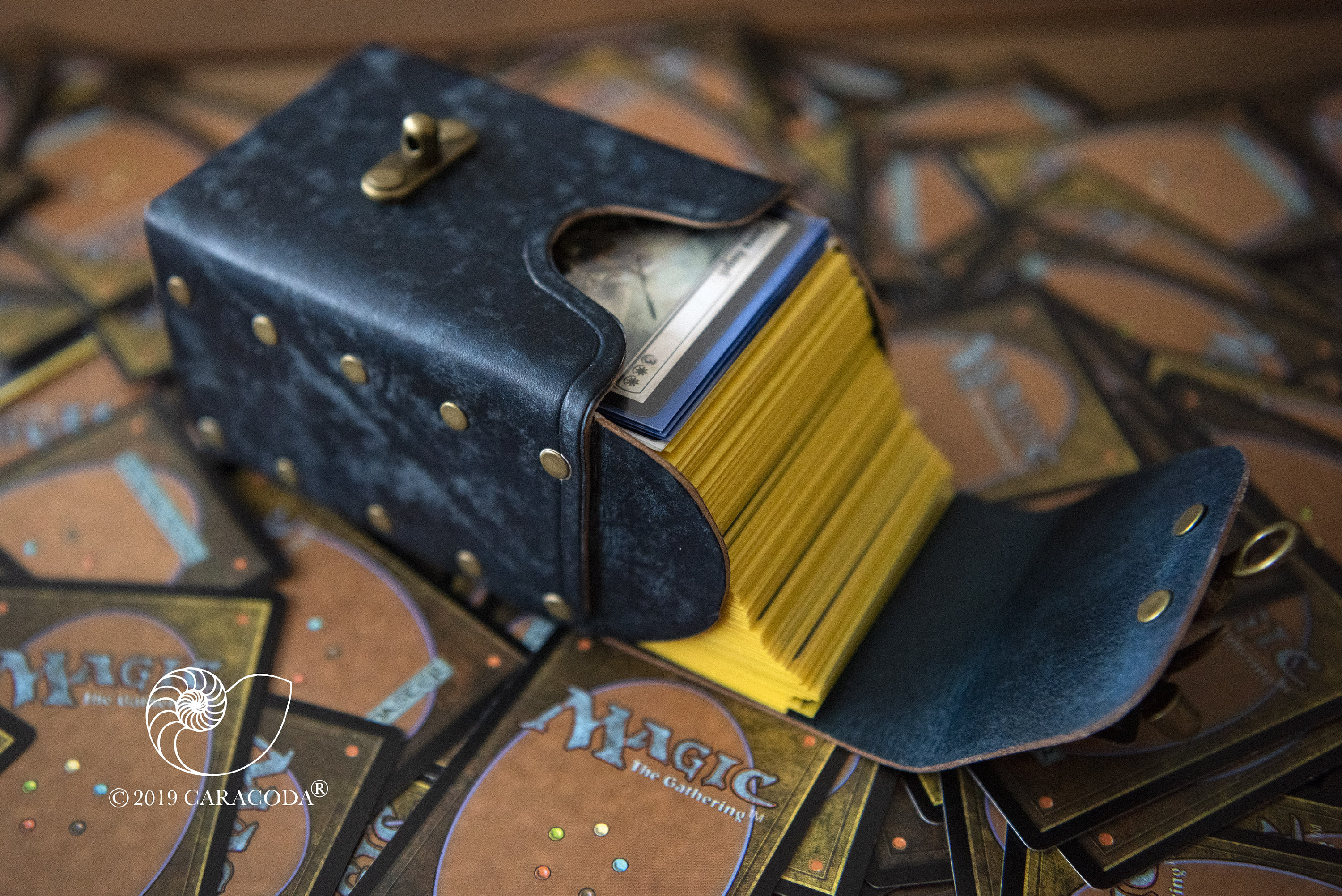 MTG 100 Single Sleeved Leather Case Card Box Trading Cards | Etsy