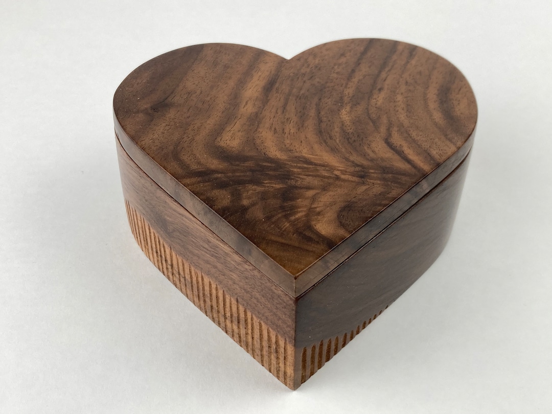 Handmade Walnut Heart Shaped Box - Etsy