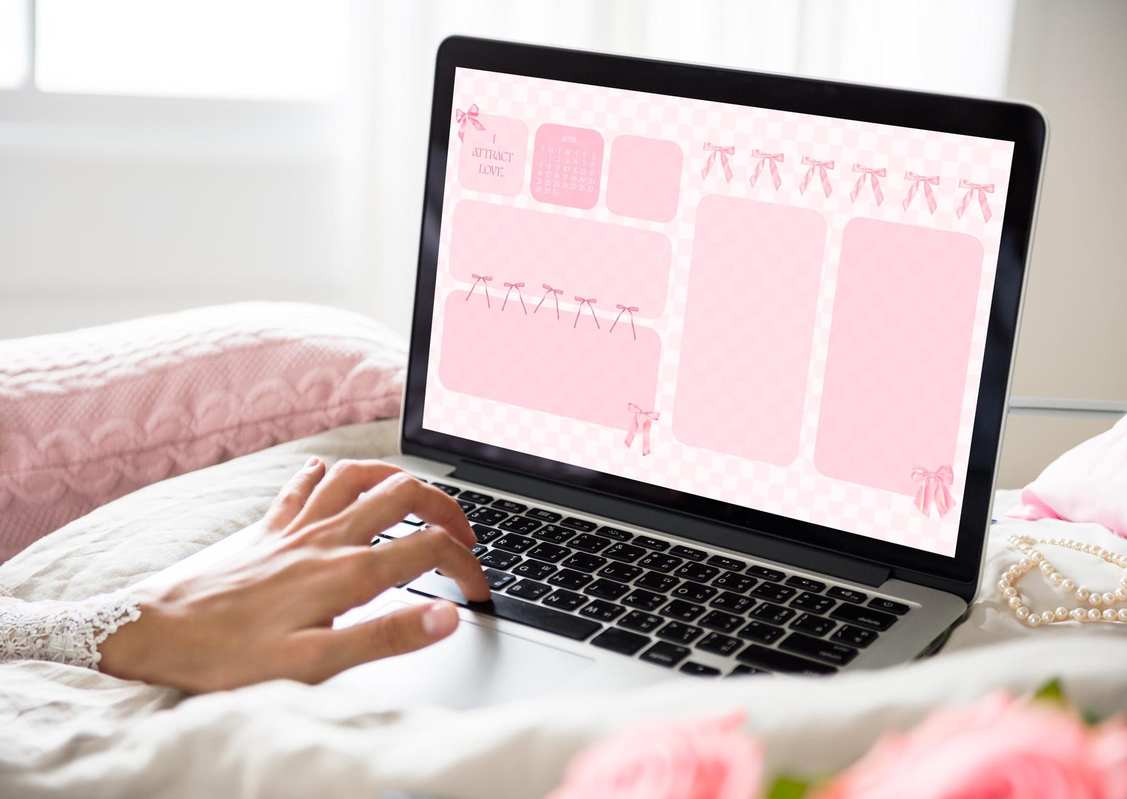 2025 Coquette Pink Bow Desktop Organizer Wallpaper With Folder Icons ...