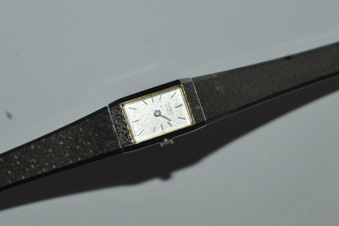 Vintage SEIKO 2E20-5029 Quartz Watch SZZ469 Dummy Salesman Sample 12mm ...