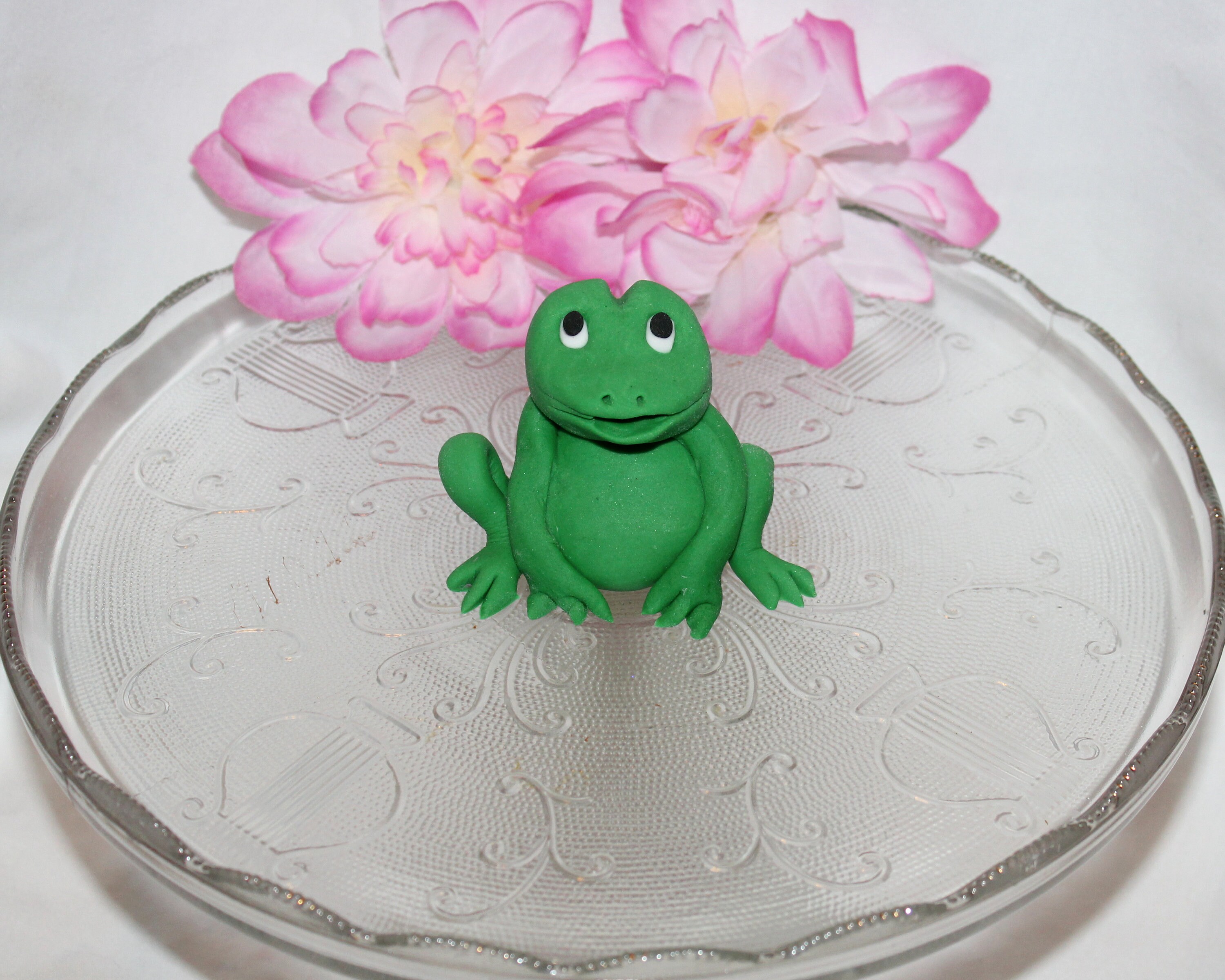 Fondant Frog Cake Topper Frog Topper Woodland Animal | Etsy Australia