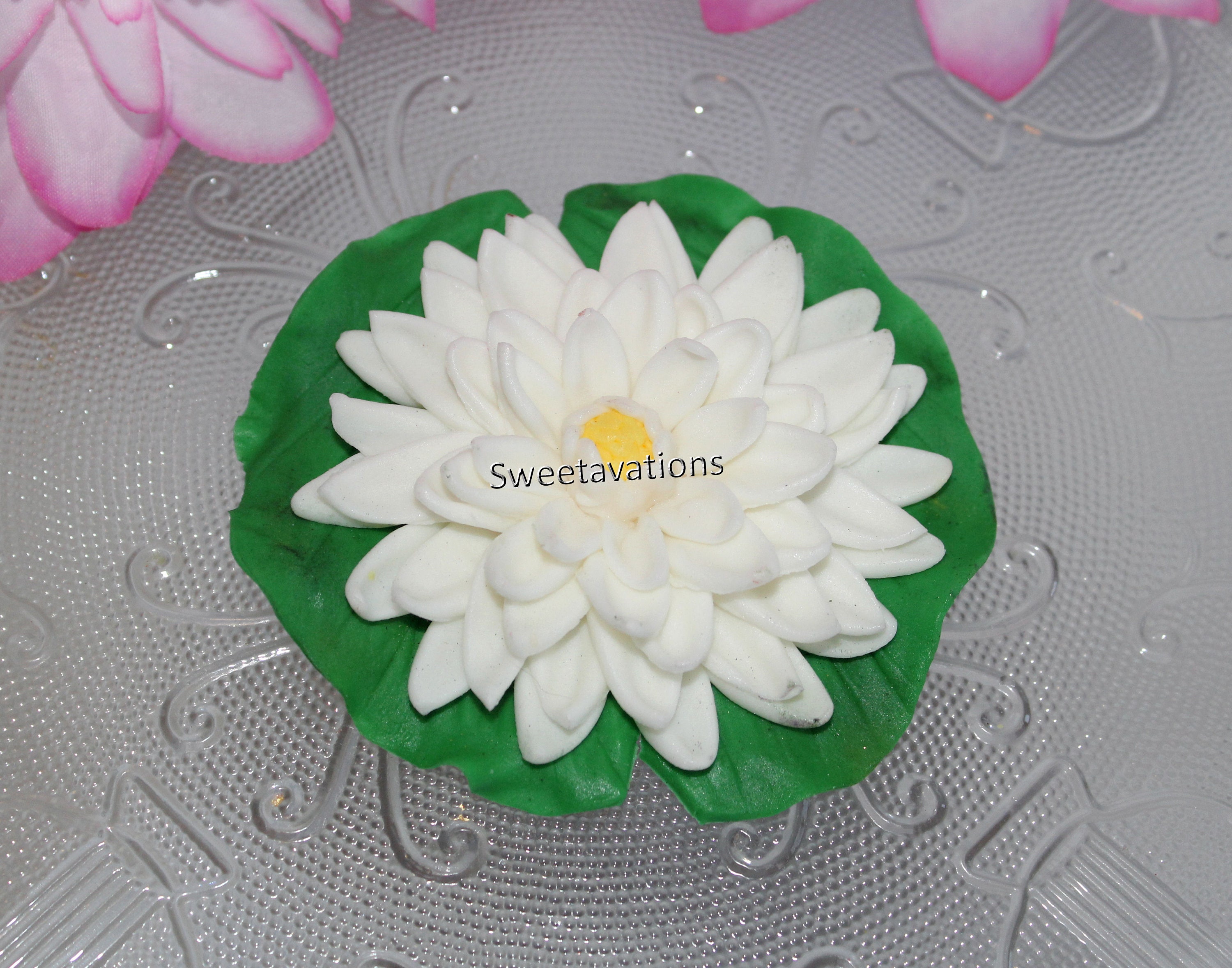 Sugar Flower Lotus Cake Topper Fondant Lotus Fondant Lily | Etsy UK