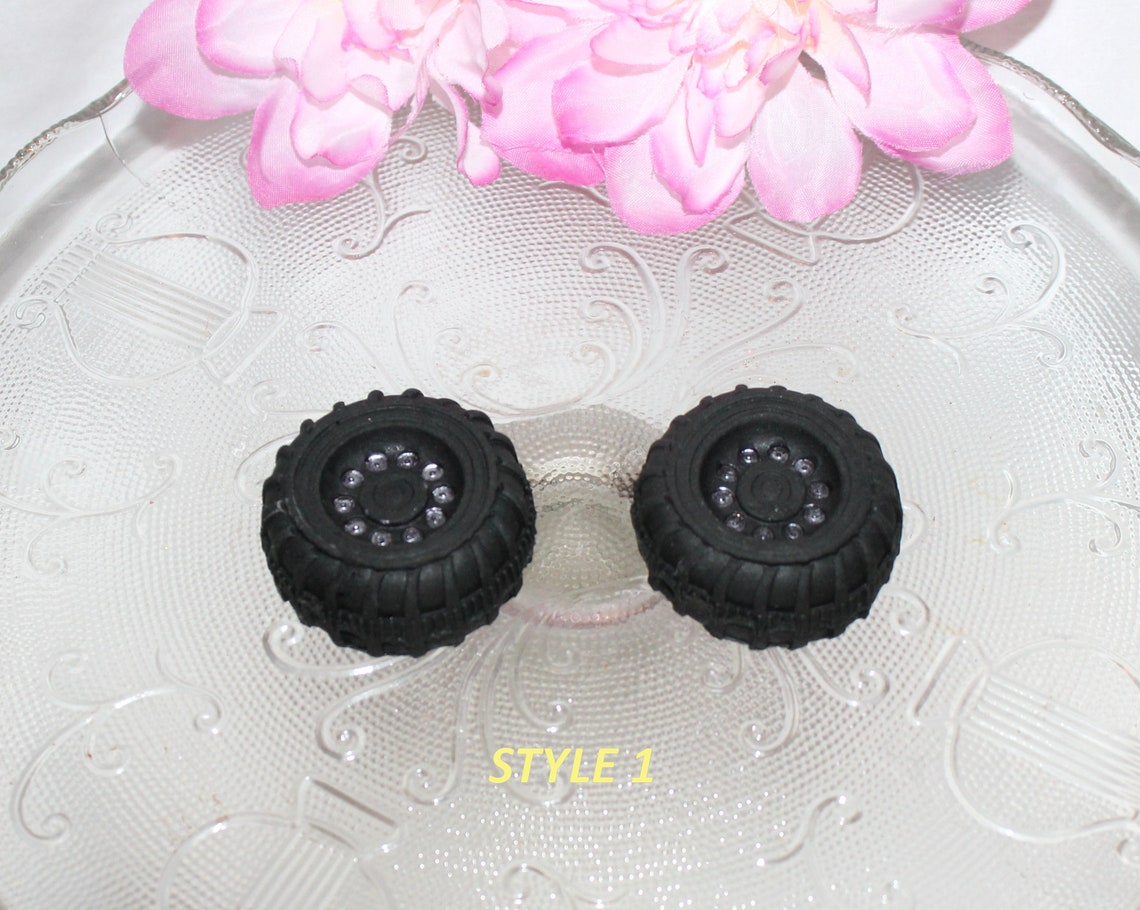 Fondant Tire Cake Topper Tire Topper Fondant Tires | Etsy