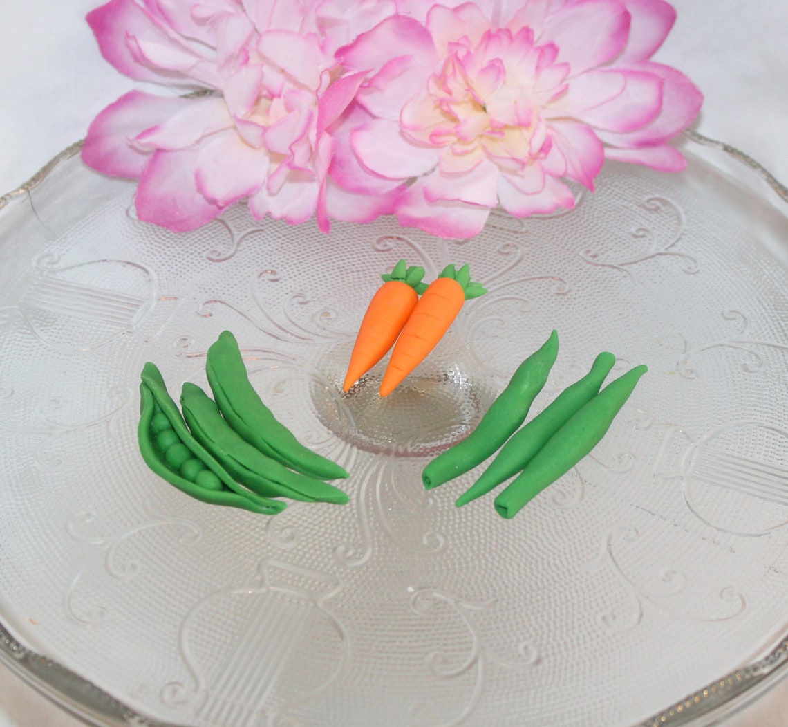 Fondant Wheelbarrow Cake Topper Wheelbarrow Topper Fondant - Etsy