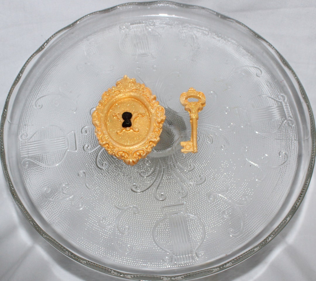 Fondant Lock Cake Topper Fondant Key Lock Topper Key Topper Lock and ...