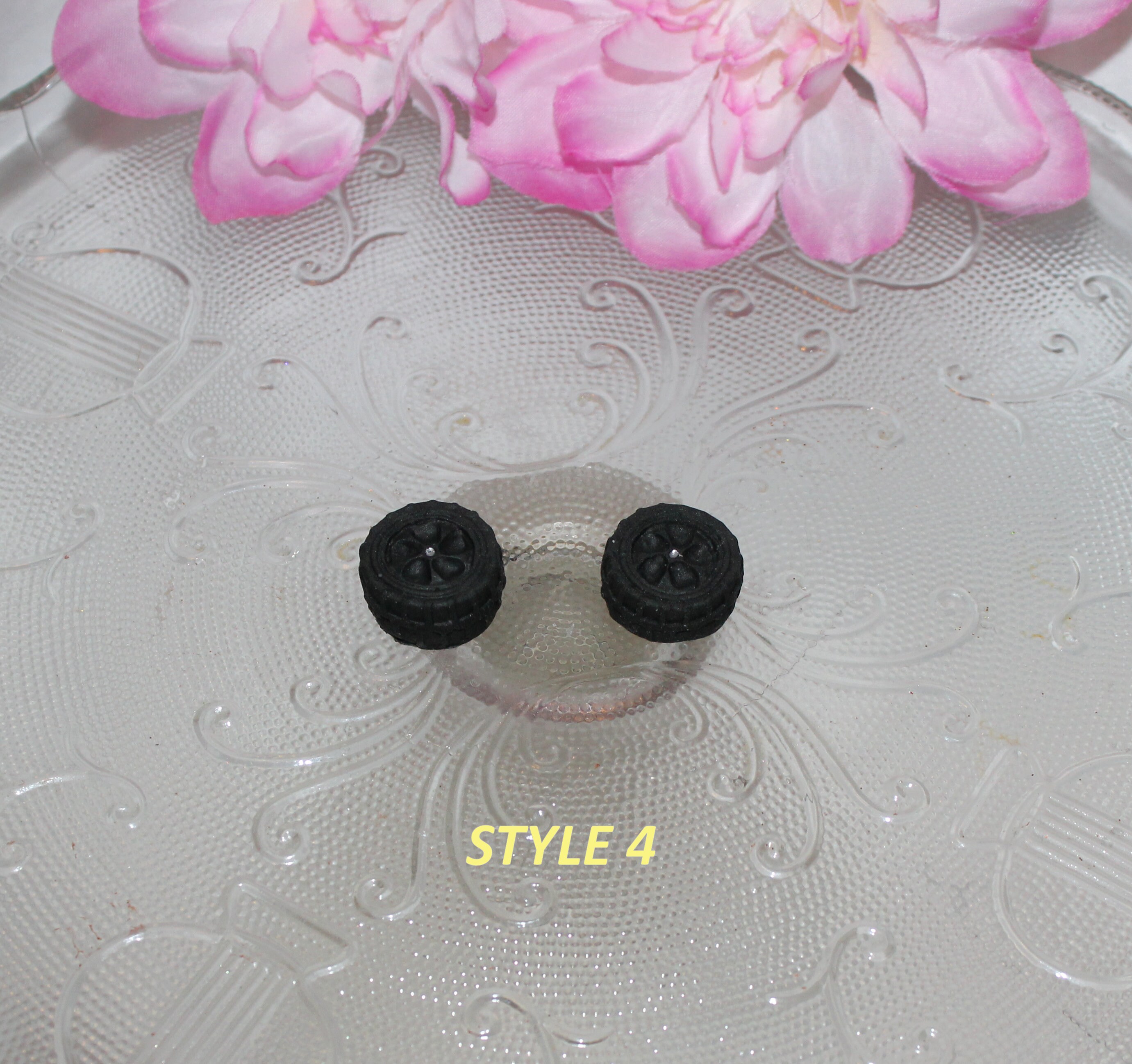 Fondant Tire Cake Topper Tire Topper Fondant Tires | Etsy