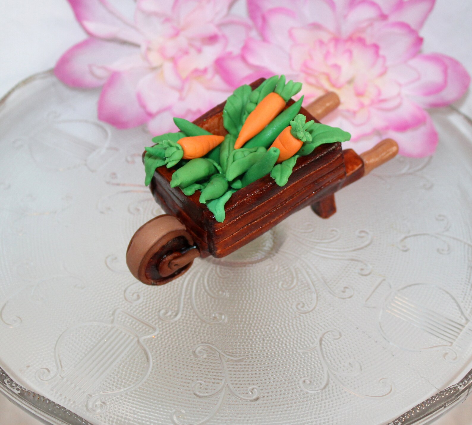 Fondant Wheelbarrow Cake Topper Wheelbarrow Topper Fondant | Etsy