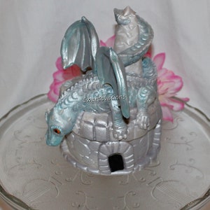 Fondant Dragon Cake Topper - Dragon Topper - Dragon Cake - Dragon Wings ...