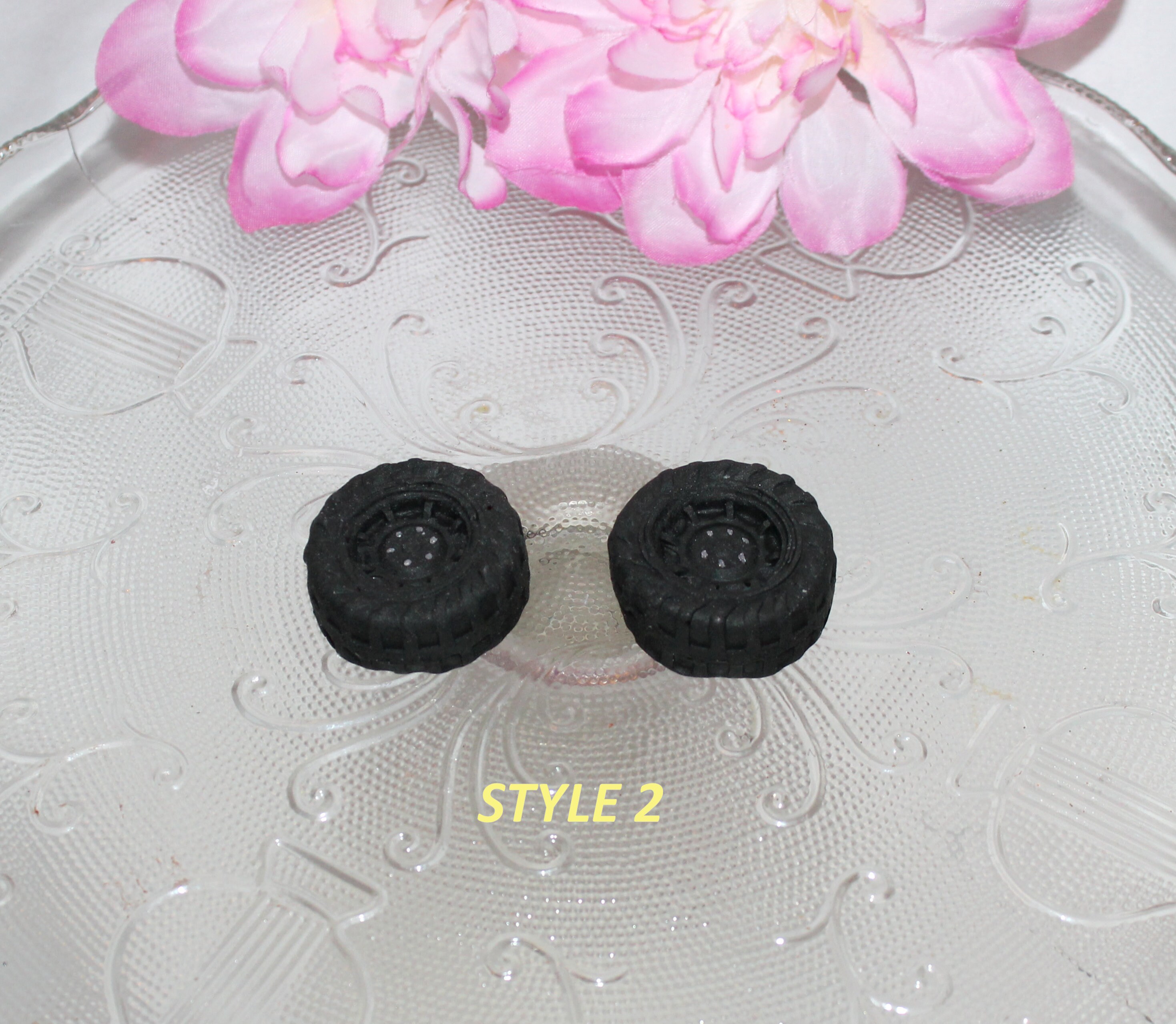 Fondant Tire Cake Topper Tire Topper Fondant Tires | Etsy