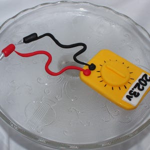 Fondant Volt Meter Cake Topper - Construction Cake Topper - Volt Meter ...