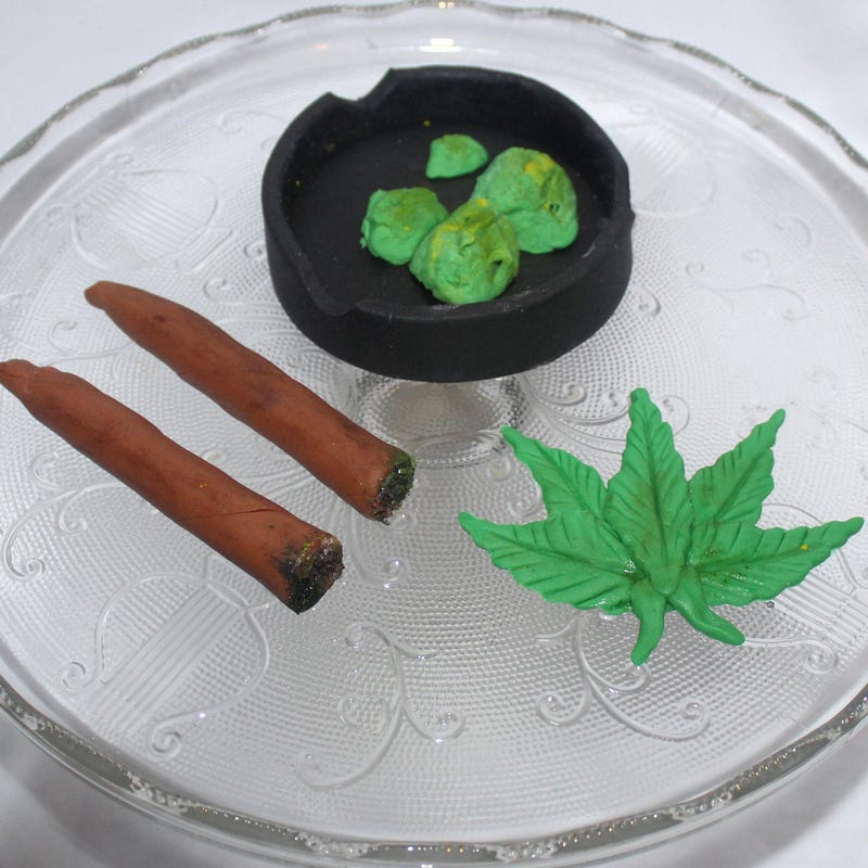 Weed Cake Topper - Etsy