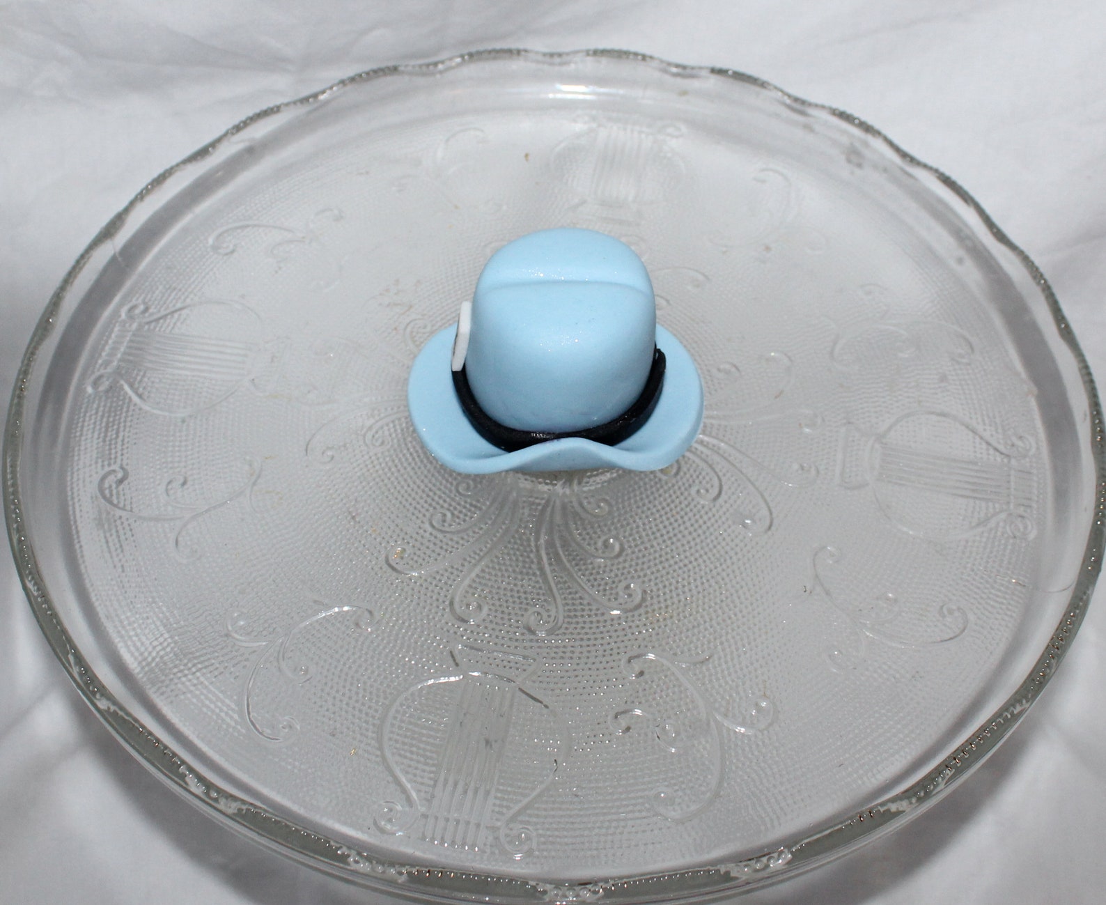 Fondant Pocket Watch Cake Topper Fondant Alice in Wonderland - Etsy