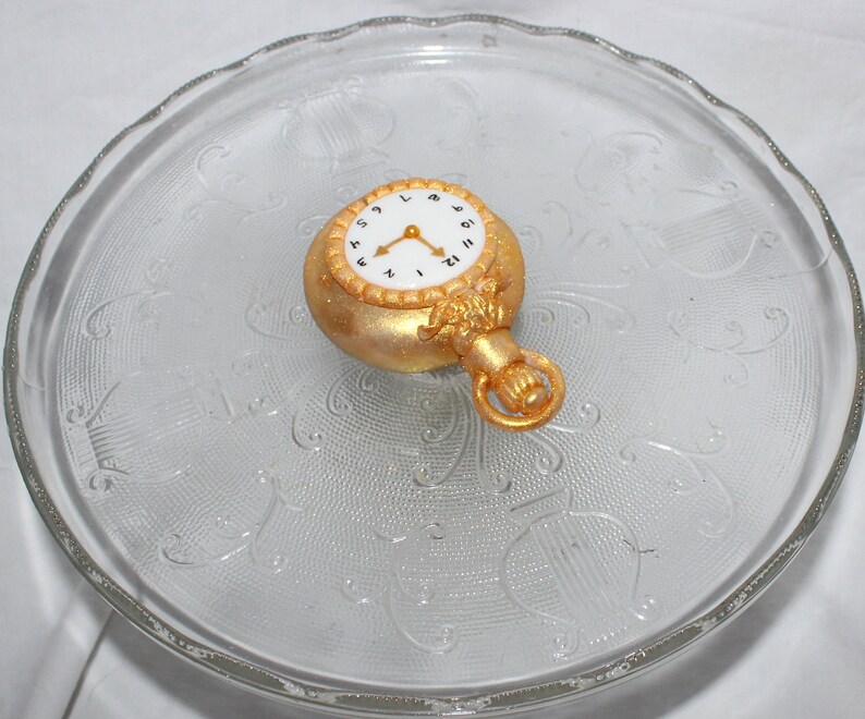 Fondant Pocket Watch Cake Topper Fondant Alice in Wonderland - Etsy
