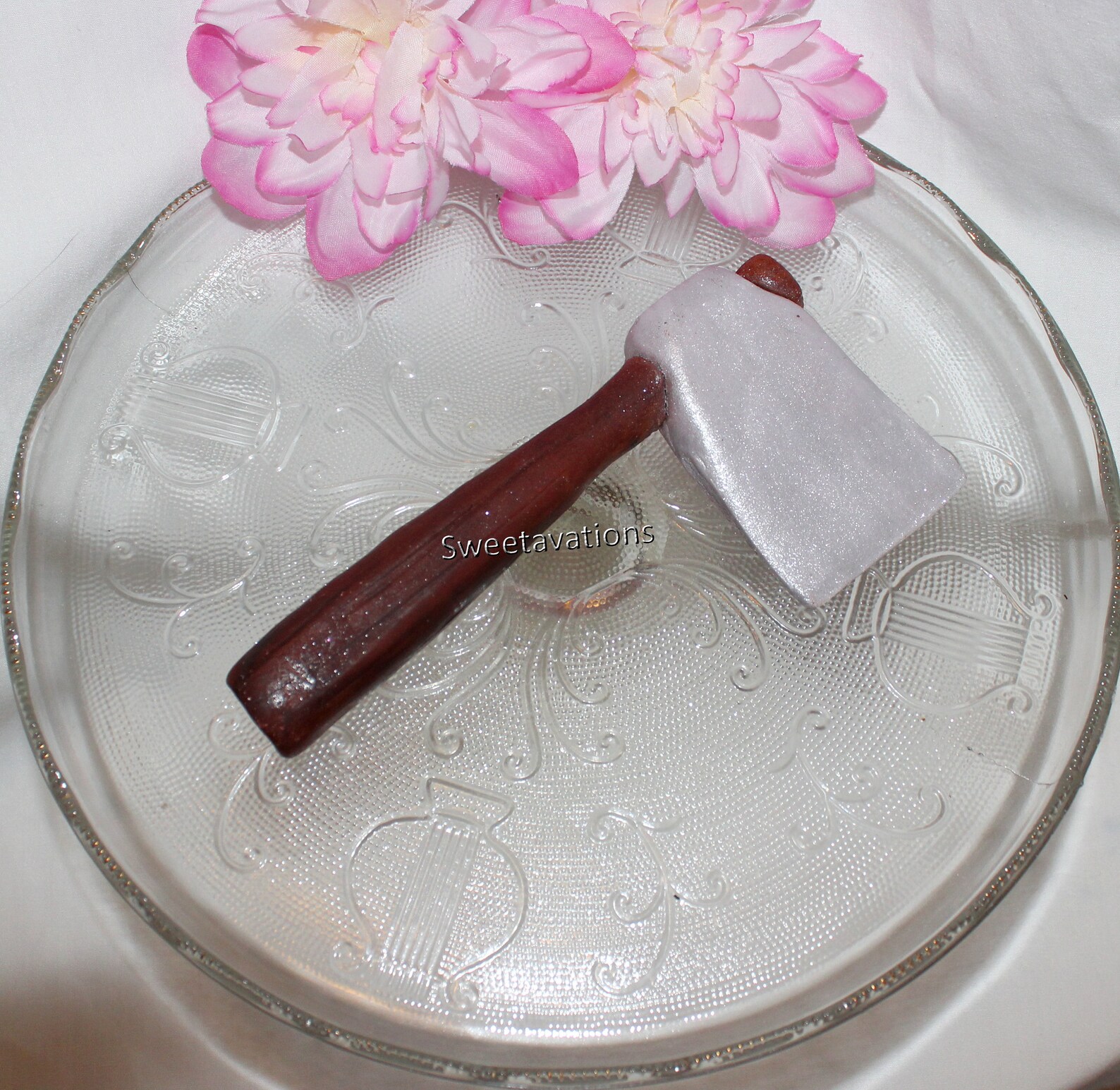 Fondant Axe Cake Topper - Axe Topper - Fondant Lumberjack - Axe Toss ...