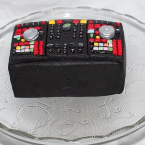 Fondant DJ Cake Topper - DJ Cake Decoration - Disc Jockey Cake Topper ...