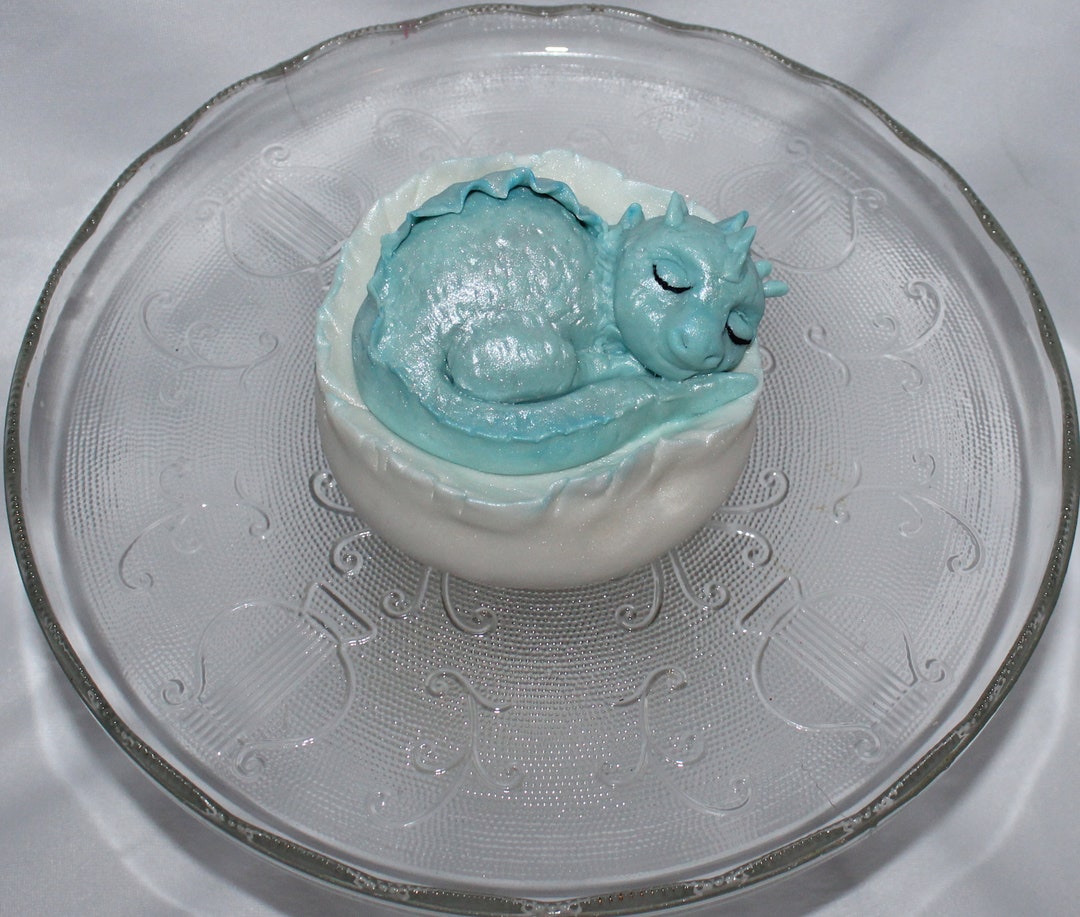 Fondant Dragon Cake Topper - Dragon Topper - Baby Dragon Topper ...
