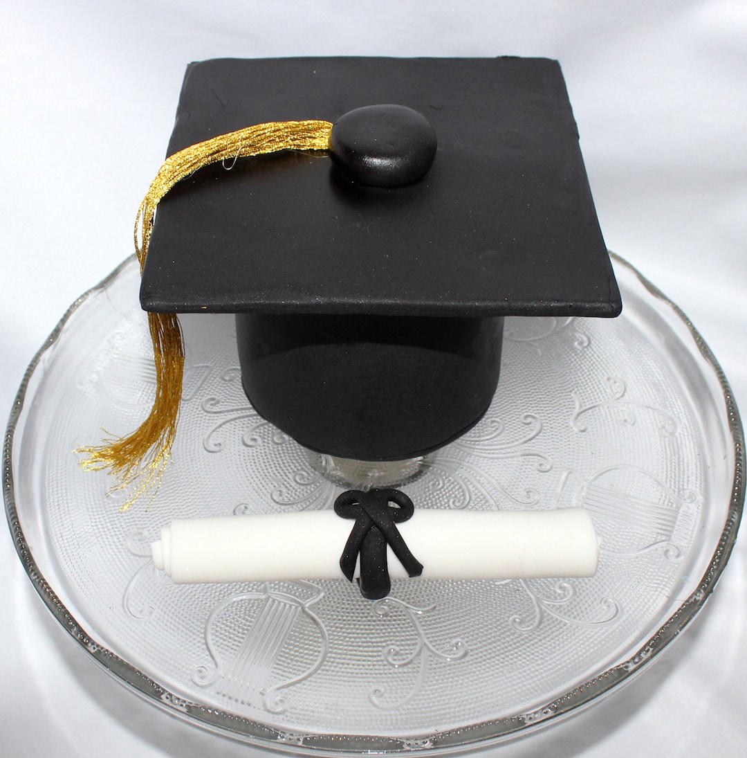 Fondant Graduation Cap Cake Topper - Graduation Cake - Graduation Hat ...
