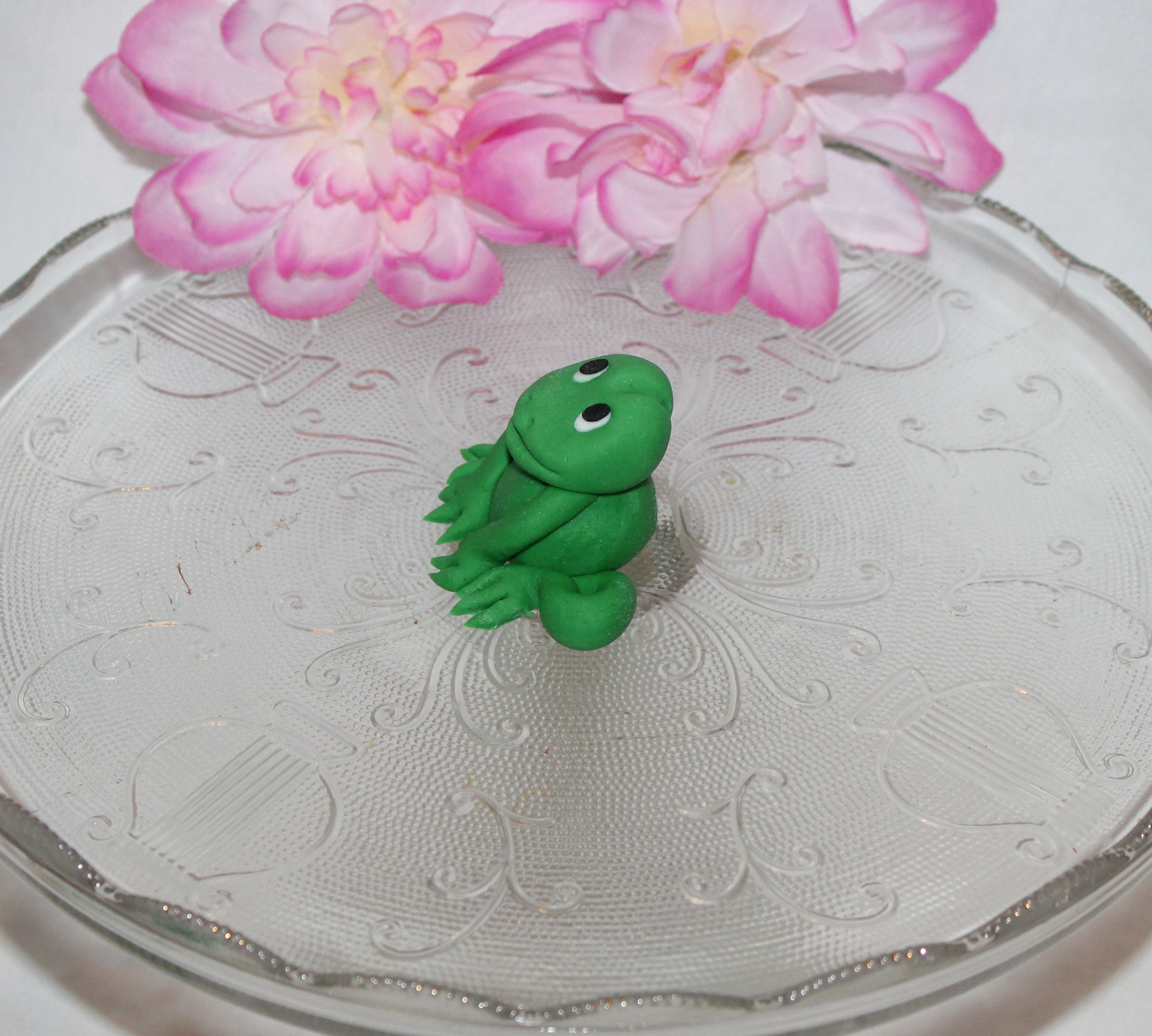 Fondant Frog Cake Topper Frog Topper Woodland Animal | Etsy Australia