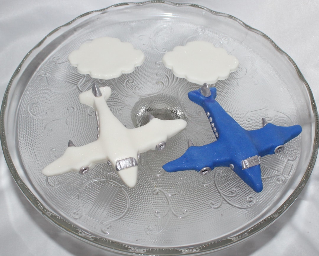 Fondant Airplane Cake Topper, Pilot Birthday, Bon Voyage Theme ...