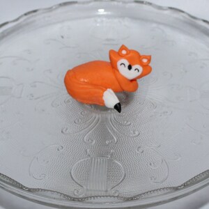 Fondant Woodland Animal Cake Topper - Fondant Fox - Fondant Raccoon ...