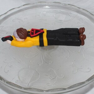 Fondant Laser Tag Cake Topper - Laser Tag Topper - Fondant Bullseye ...