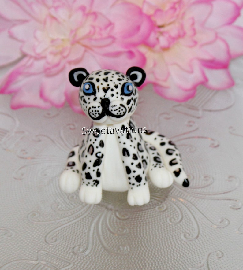 Fondant Leopard Cake Topper Fondant Snow Leopard Leopard - Etsy