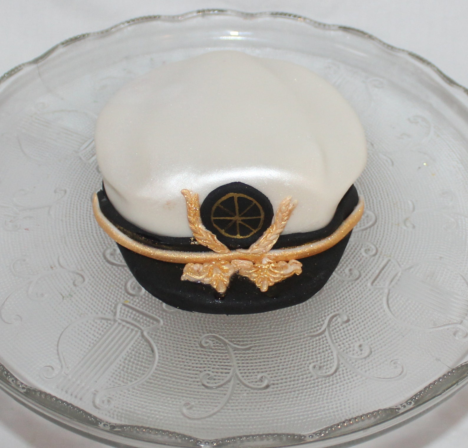 Fondant Captain's Hat Cake Topper - Nautical Topper - Sailing Topper ...