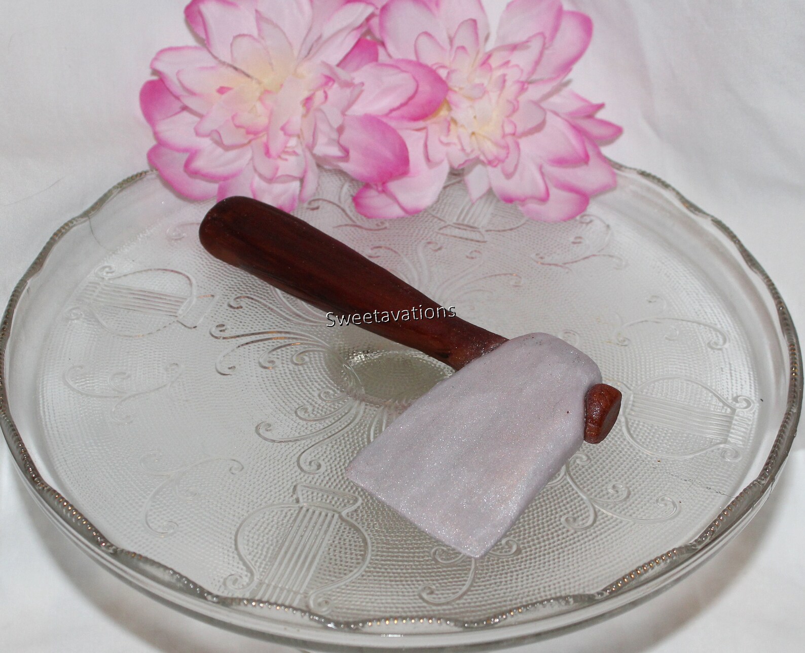 Fondant Axe Cake Topper - Axe Topper - Fondant Lumberjack - Axe Toss ...