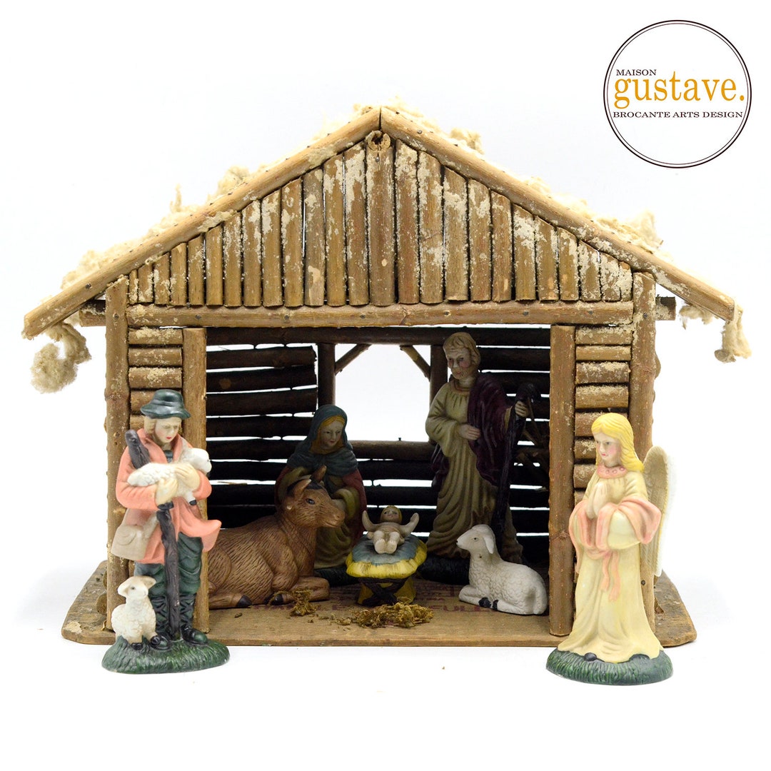 Vintage Wooden Crib With 7 Ceramic Figures Nativity Scene in a Stable ...