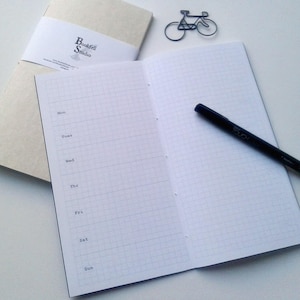 Full Year - UNDATED WEEKLY Calendar TN Insert - Week on 1 Page With ...