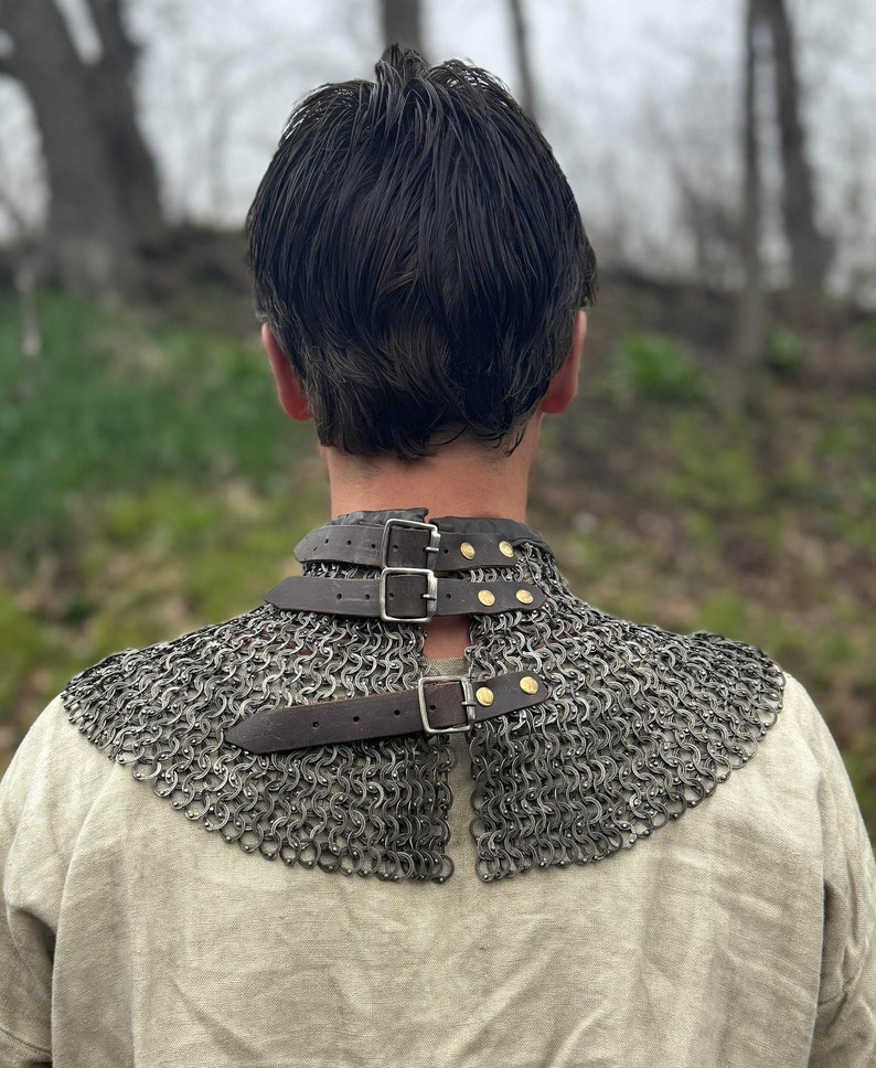Stainless Steel Chainmail Gorget: Medieval Knight's Collar, Leather ...