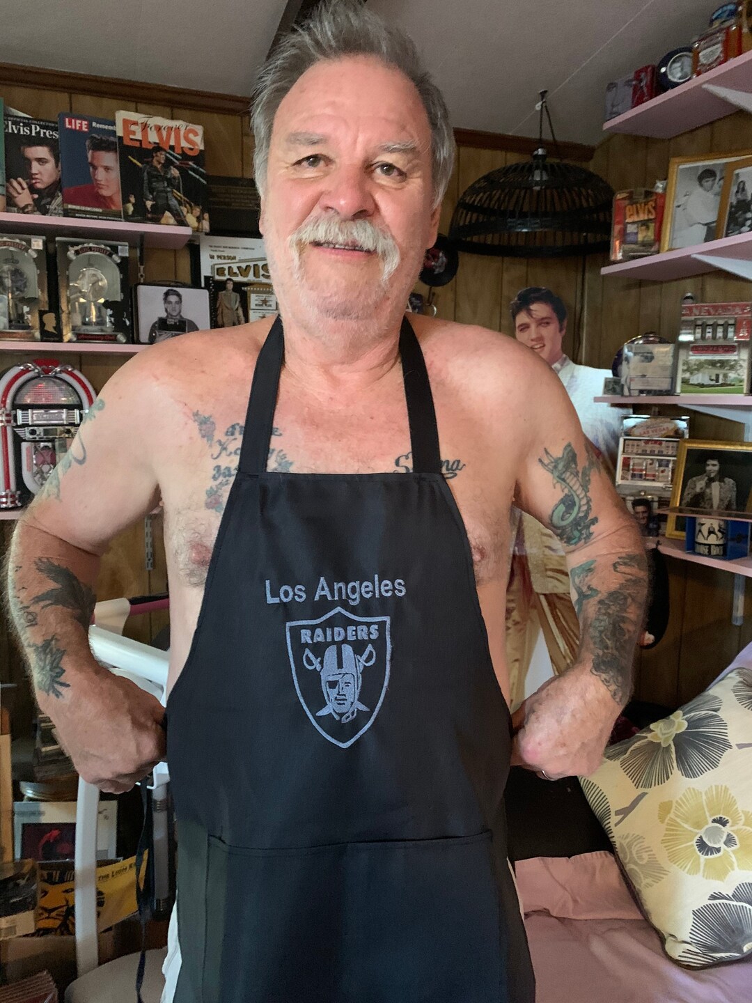 Black Apron With Los Angeles Raiders Apron for BBQ Lovers - Etsy