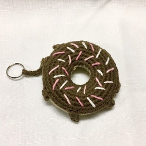 Donut Keychain - Doughnut Keyring - Food Lovers - Gifts for Foodies ...