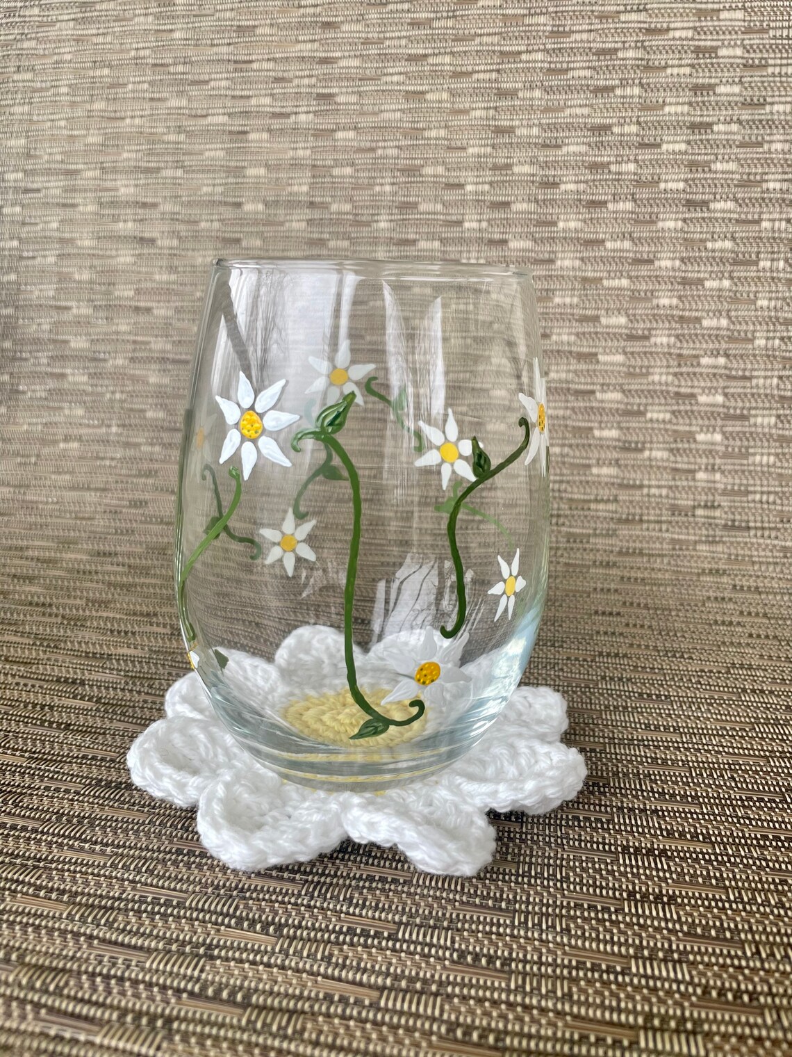 Daisy Wine Glass - Large Stemless Wine Glass - Personalized Daisy Wine ...