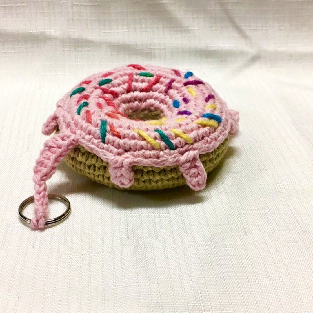Donut Keychain - Doughnut Keyring - Food Lovers - Gifts for Foodies ...