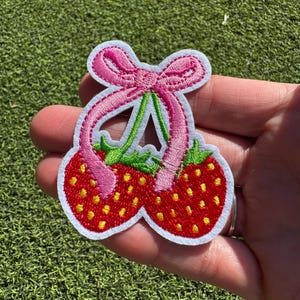Strawberries & Bows Iron on Patches - Etsy