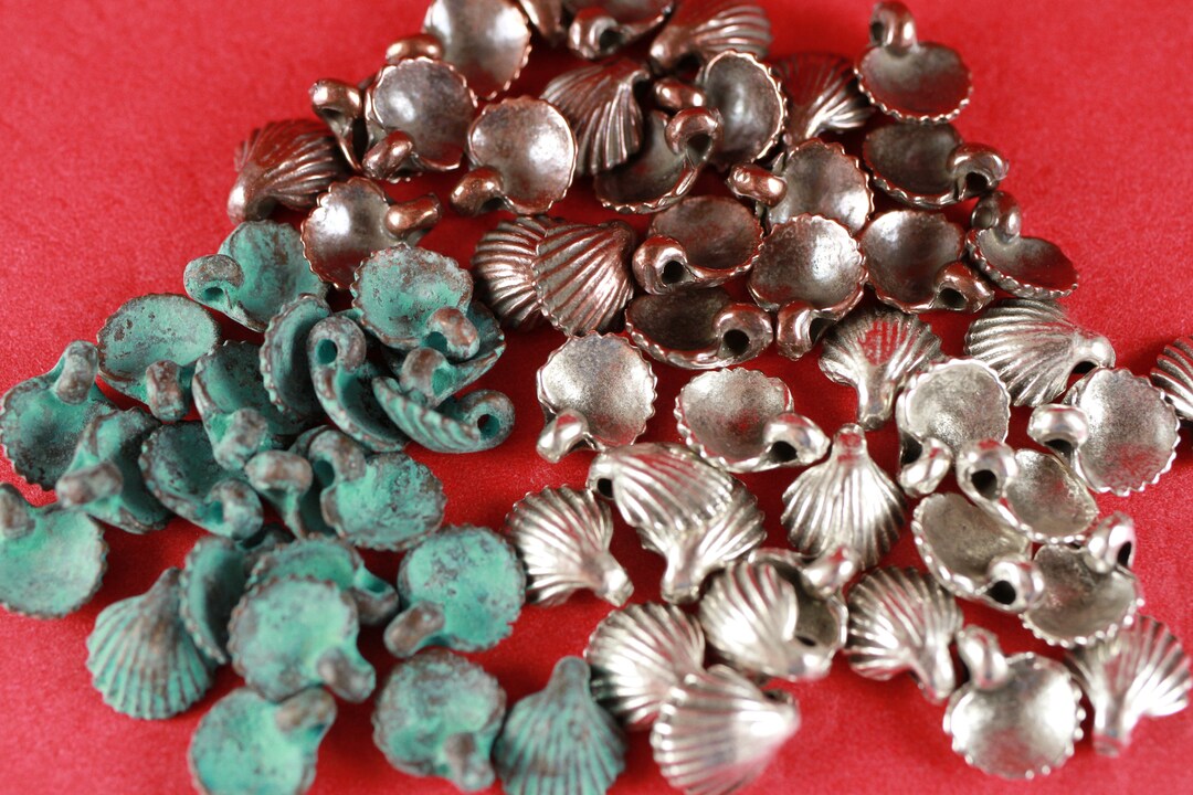 2/5 MADE IN GREECE 10 Mykonos Seashells, Tiny Seashell, Mykonos Charm ...