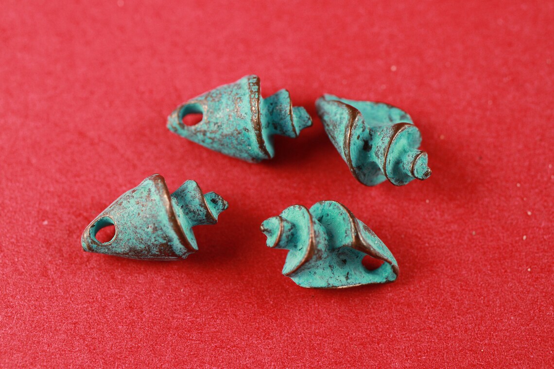 2/5 MADE IN GREECE 4 Mykonos Conch Shells Mykonos Bead | Etsy