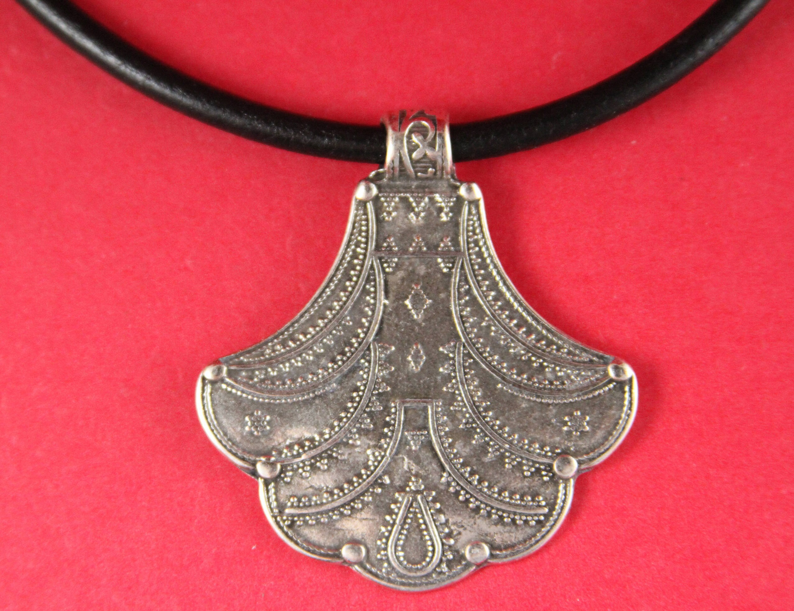 0031MADE IN EUROPE large zamak pendant ethnic | Etsy