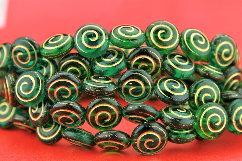 CZP0007 Czech glass 10 flat swirl sheashell beads | Etsy