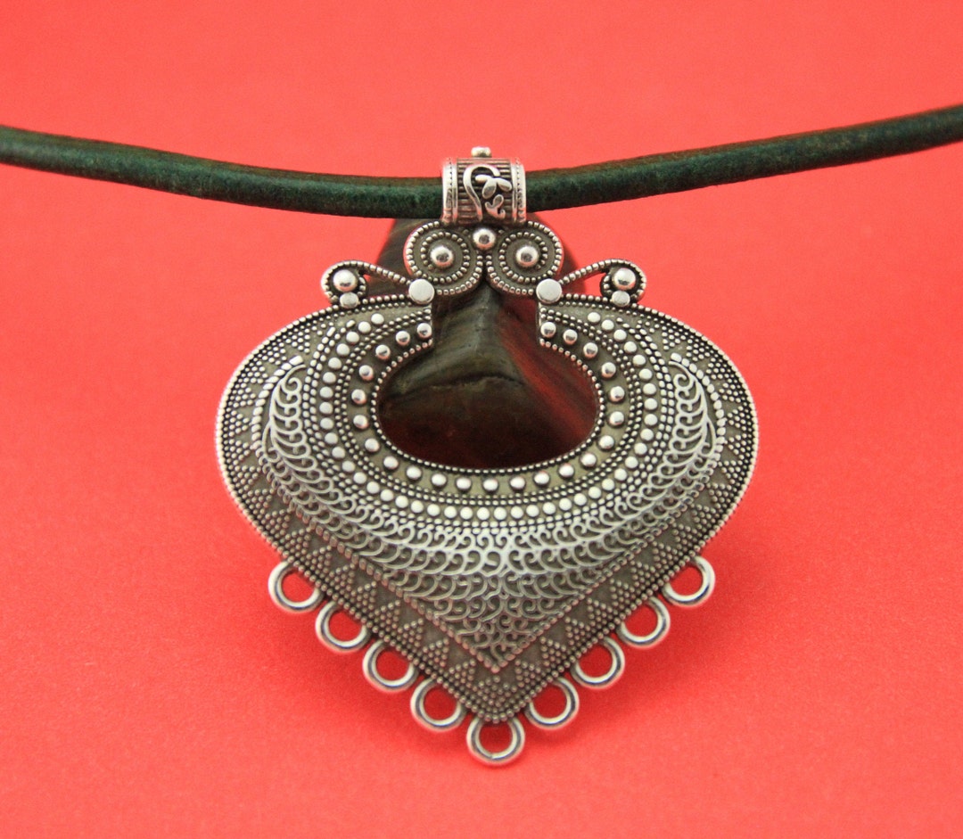 0315>>made IN EUROPE Zamak Pendant, Round Pendant, Large Zamak Pendant ...