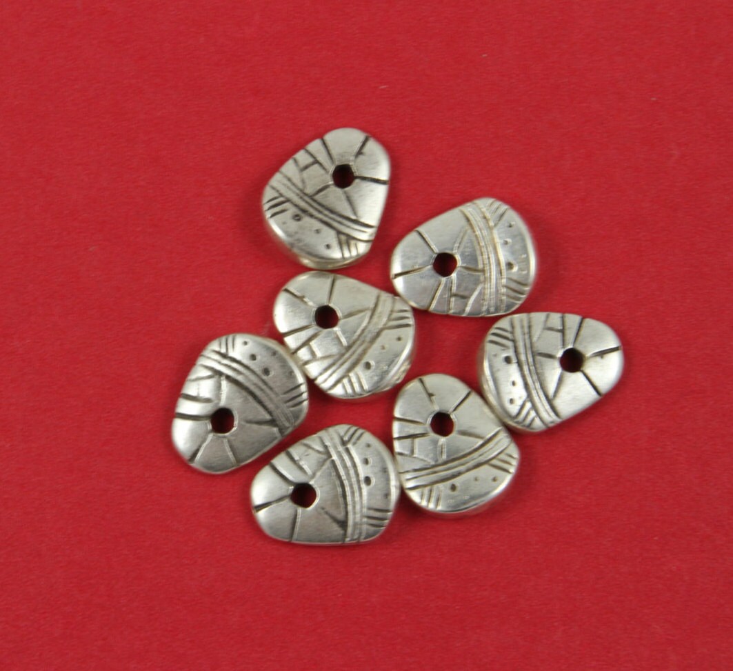 8/10 MADE in EUROPE 4 Silver Flat Bell Charms, Mykonos Casting Flat ...