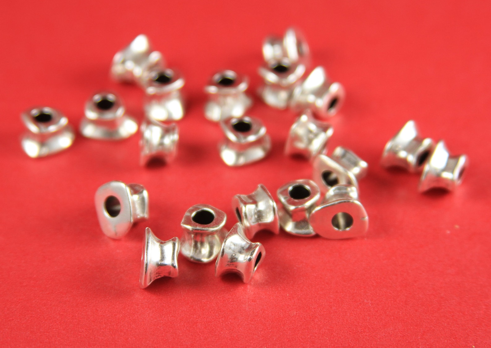 Rs0097>> MADE in EUROPE 5 Metal Tube Beads, Silver Spacer Tubes, Silver ...